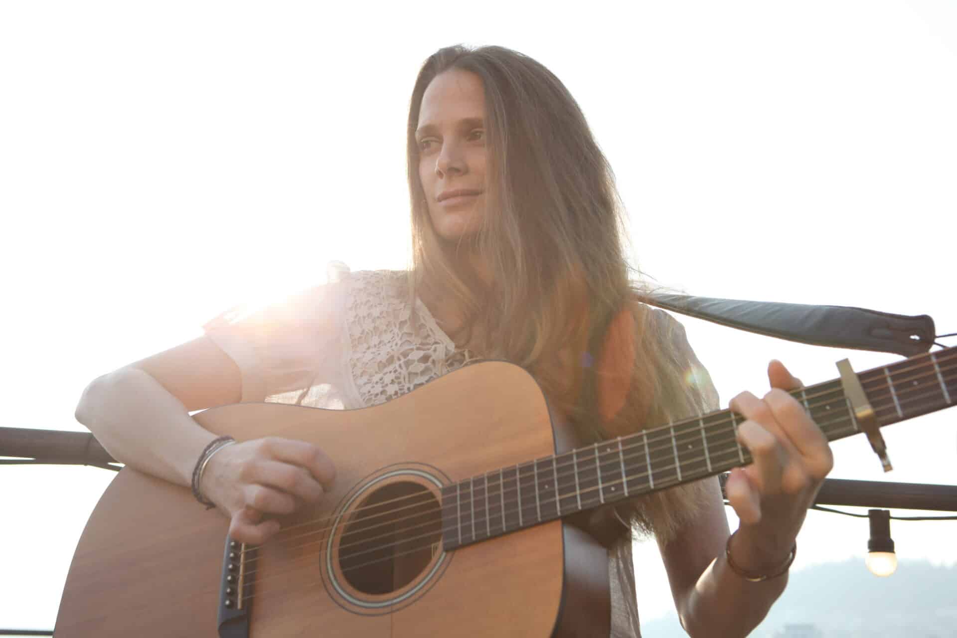 Sarah Bowman - Music Directory